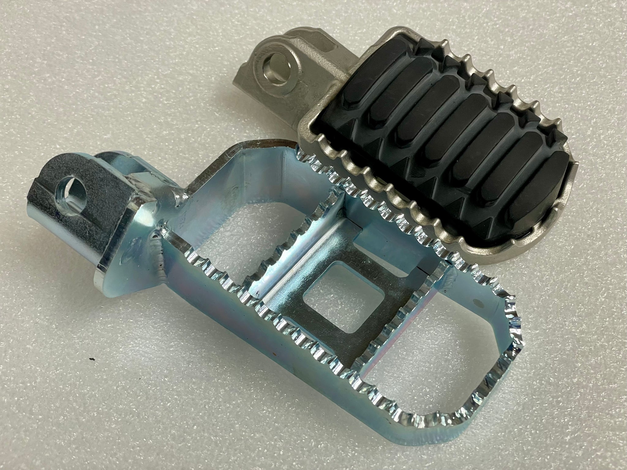 Ibex 450MT Lowered Foot Pegs – JNS Engineering
